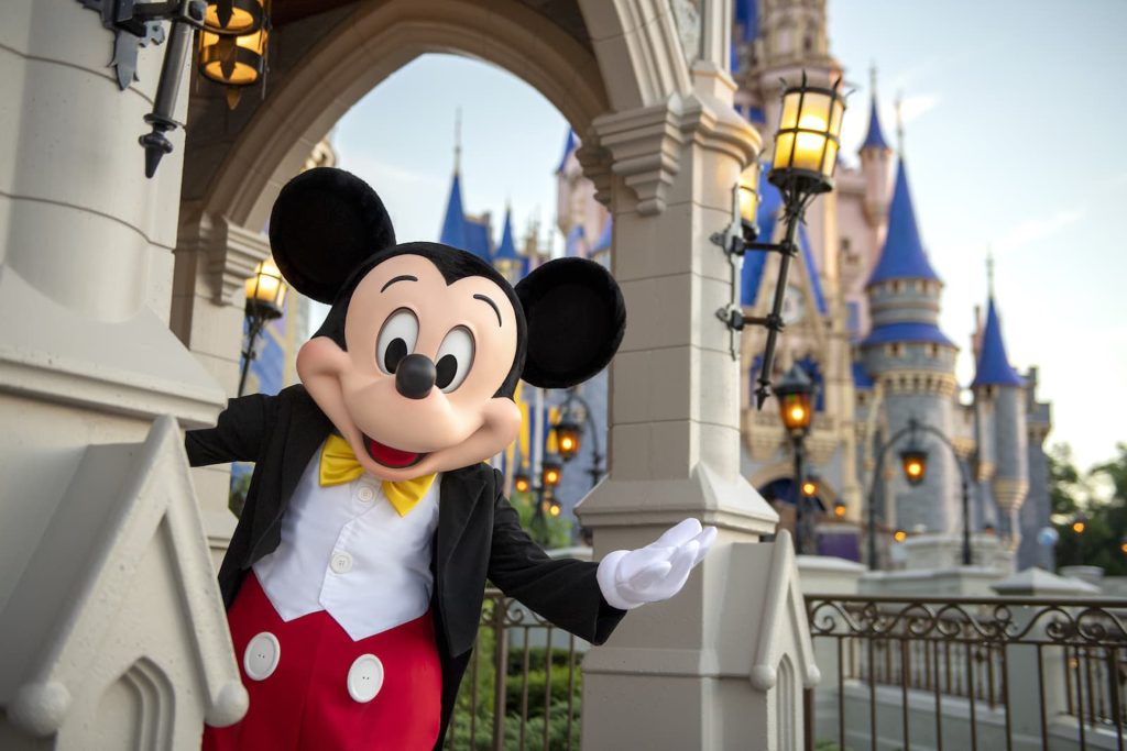 Disney 1 DIA LLAMAR PARA VERIFICAR COSTO Y DISPONIBILIDAD AL +1 407-55 ...